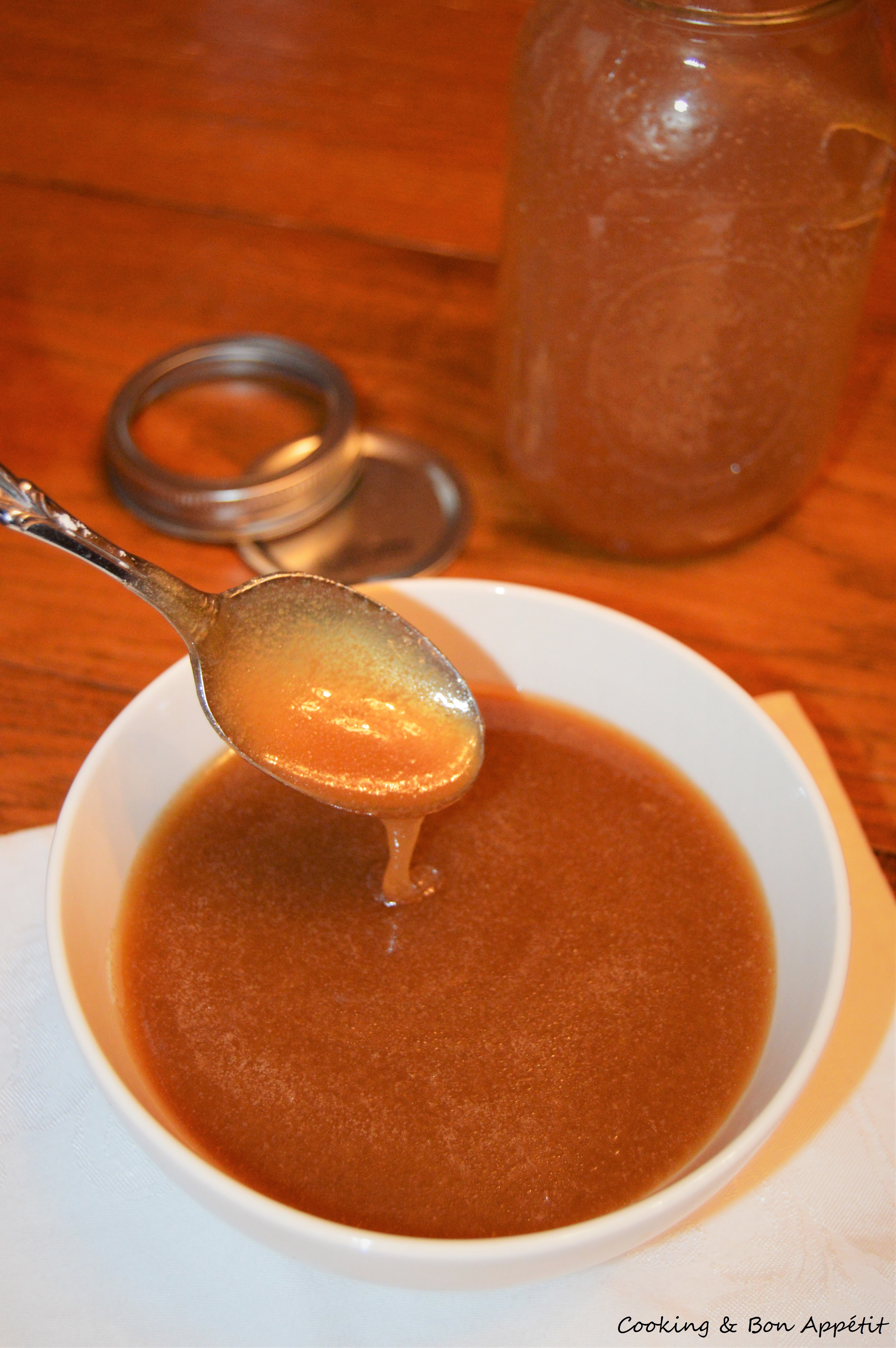 Maple sauce - Sauce crémeuse au sirop d'érable • Cooking & Bon appétit